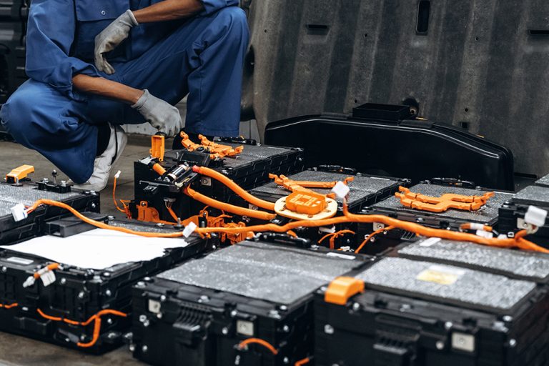 The Benefits of Mobile Hybrid Battery Replacement - A+ Hybrid Batteries